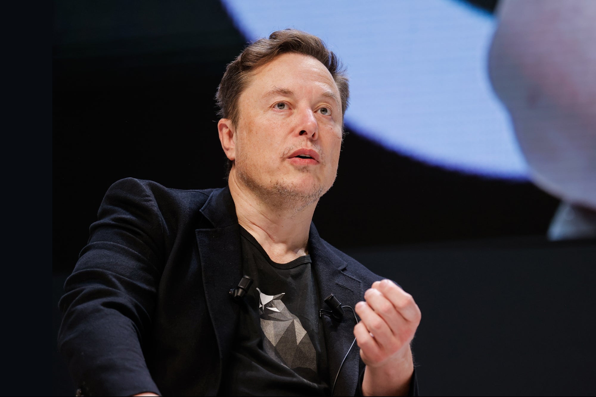 Elon Musk advierte a Bill Gates: los inversores en corto serán ...