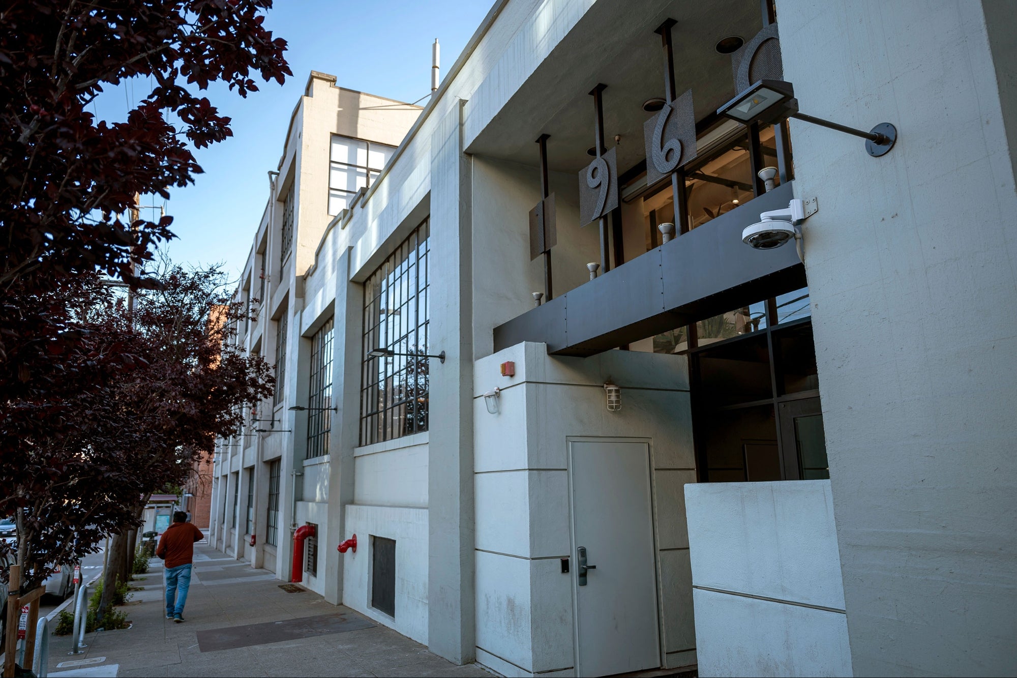 Hacker accedió a información confidencial de OpenAI