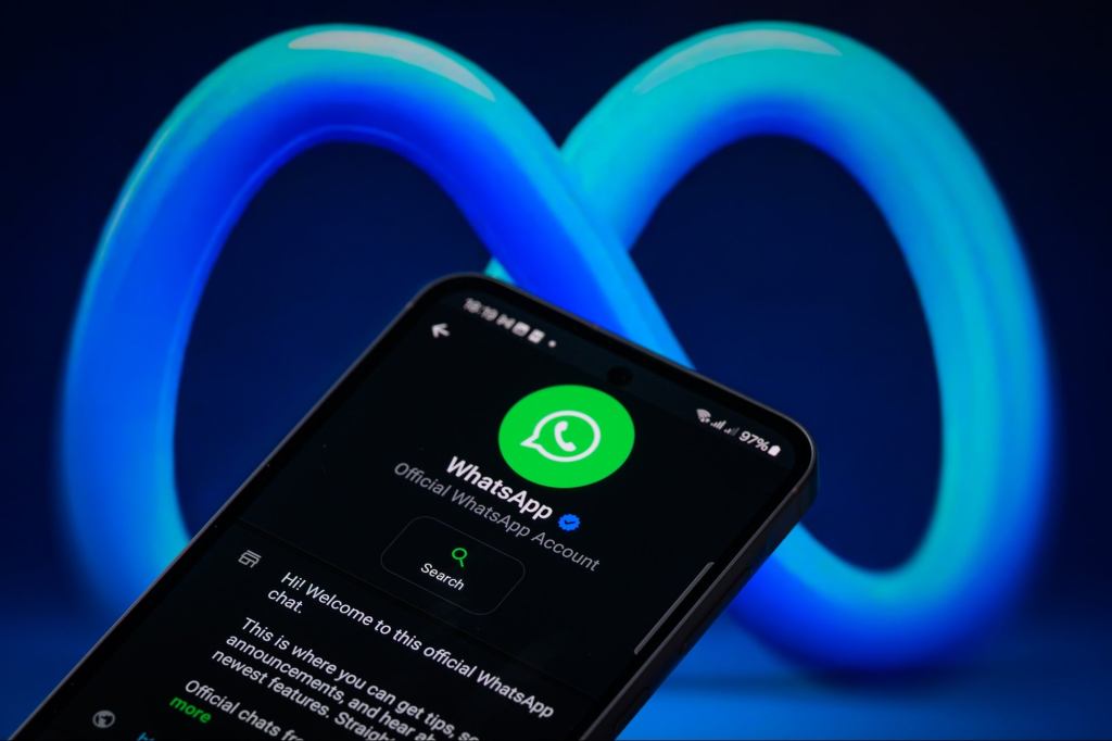 WhatsApp ya se prueba en el Apple Watch: llevará tus chats directamente ...